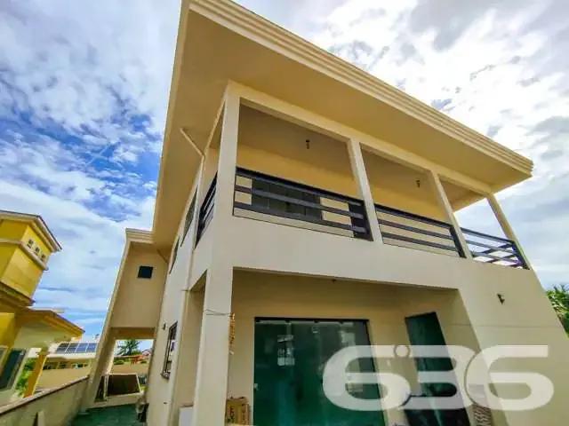 Casa / Sobrado para Venda em Balneário Barra do Sul/SC Salinas 3 Quartos