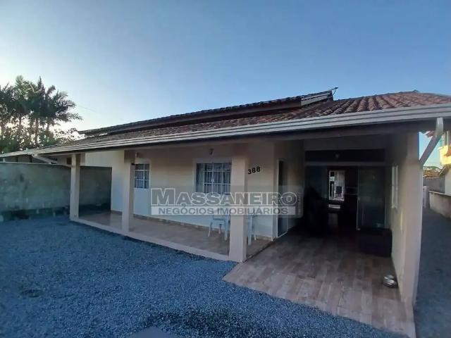 Casa / Sobrado para Venda em Balneário Barra do Sul/SC Salinas 3 Quartos