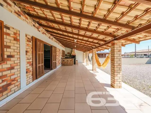 Casa / Sobrado para Venda em Balneário Barra do Sul/SC Salinas 3 Quartos