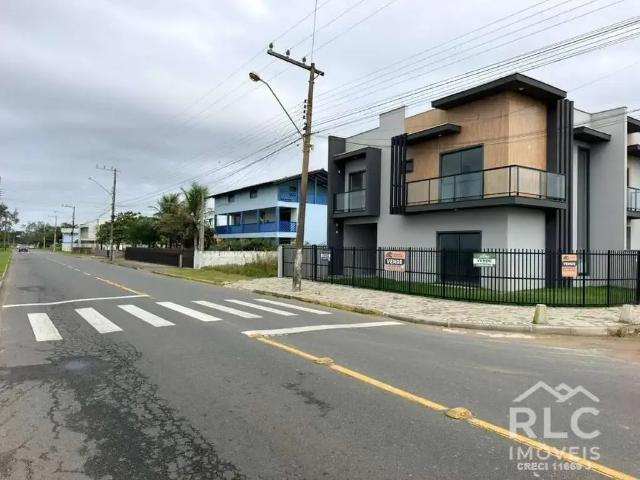 Casa / Sobrado para Venda em Balneário Barra do Sul/SC Salinas 3 Quartos