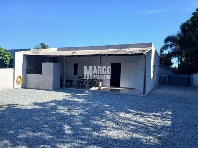 Casa / Sobrado para Venda em Balneário Barra do Sul/SC Salinas 3 Quartos