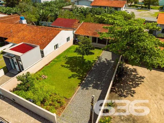 Casa / Sobrado para Venda em Balneário Barra do Sul/SC Salinas 3 Quartos