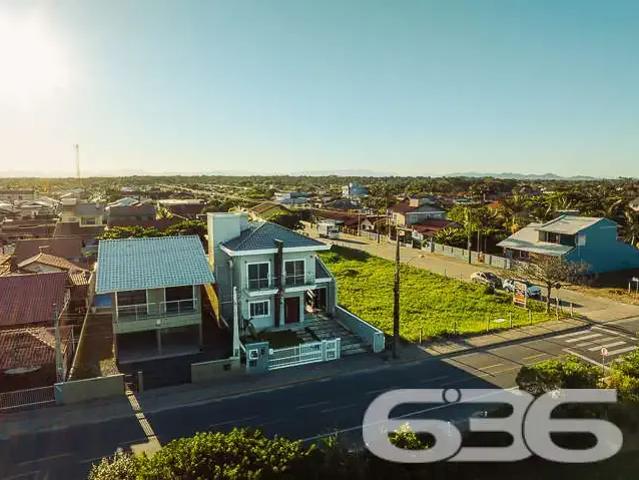 Casa / Sobrado para Venda em Balneário Barra do Sul/SC Salinas 3 Quartos