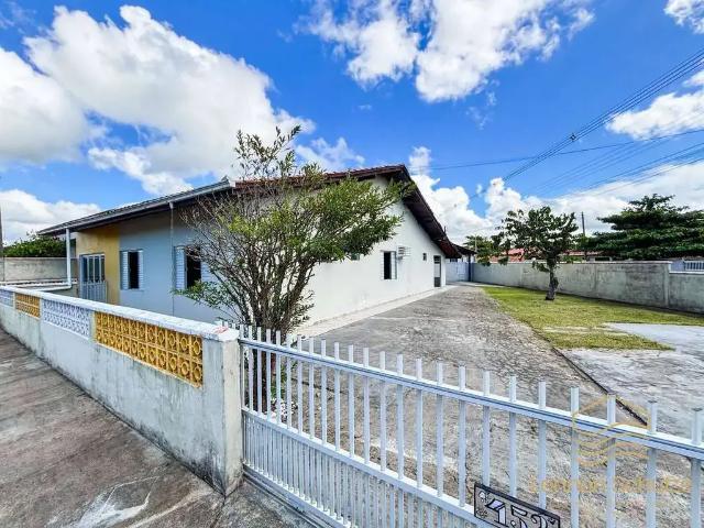 Casa / Sobrado para Venda em Balneário Barra do Sul/SC Salinas 3 Quartos