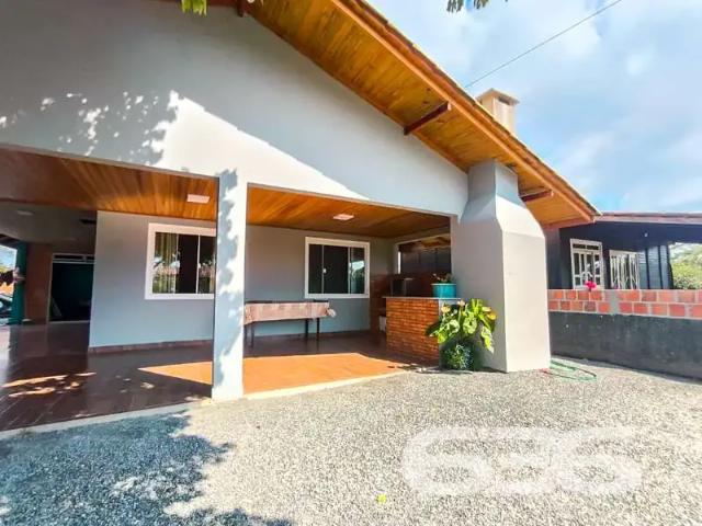 Casa / Sobrado para Venda em Balneário Barra do Sul/SC Salinas 3 Quartos