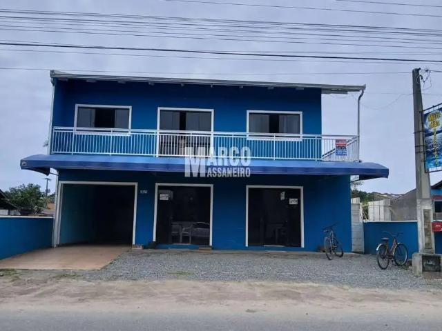 Casa / Sobrado para Venda em Balneário Barra do Sul/SC Salinas 3 Quartos