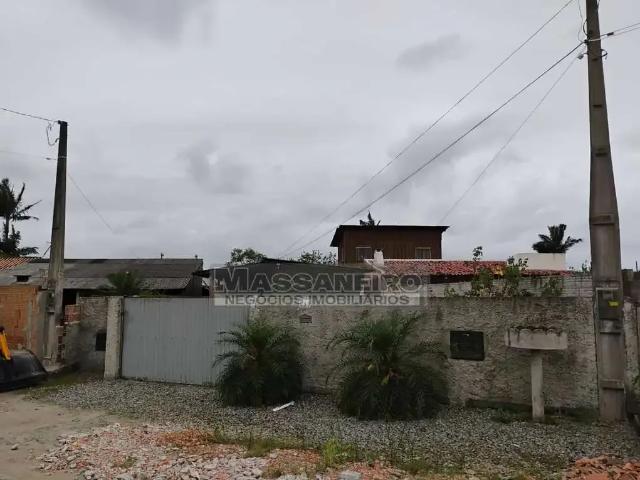 Casa / Sobrado para Venda em Balneário Barra do Sul/SC Salinas 3 Quartos