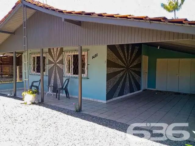 Casa / Sobrado para Venda em Balneário Barra do Sul/SC Salinas 3 Quartos