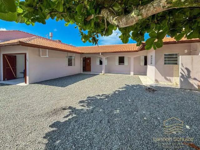 Casa / Sobrado para Venda em Balneário Barra do Sul/SC Salinas 3 Quartos