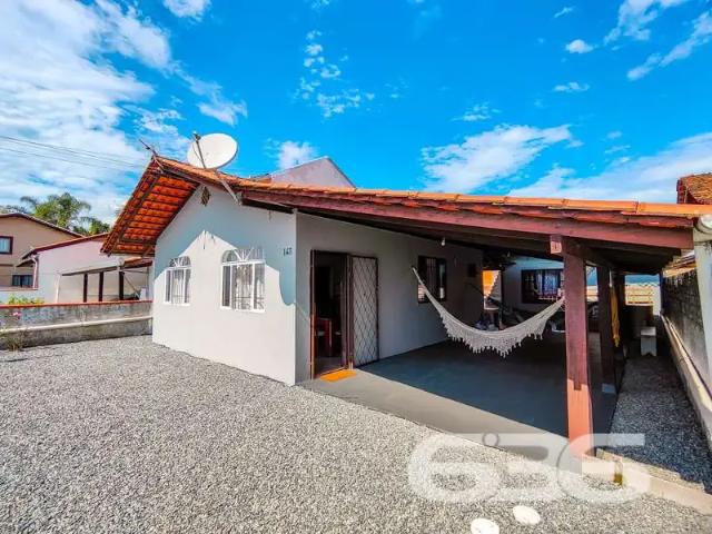 Casa / Sobrado para Venda em Balneário Barra do Sul/SC Salinas 3 Quartos