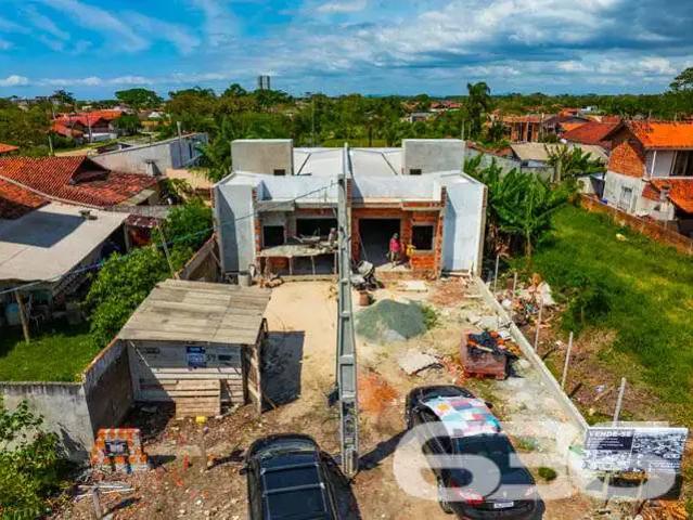 Casa / Sobrado para Venda em Balneário Barra do Sul/SC Salinas 3 Quartos