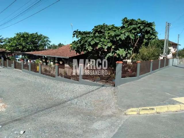 Casa / Sobrado para Venda em Balneário Barra do Sul/SC Pinheiros 2 Quartos
