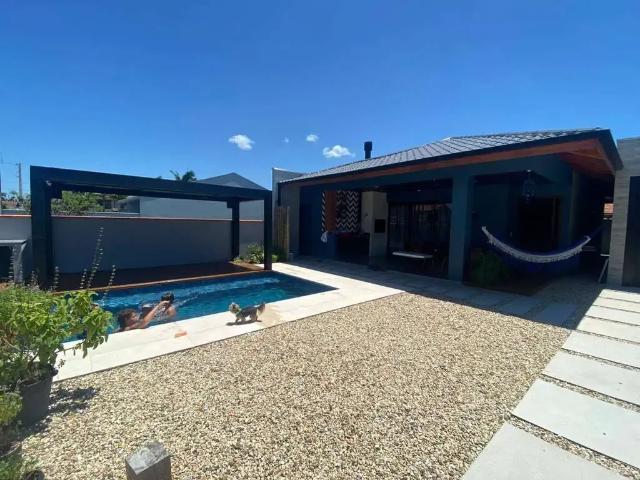 Casa / Sobrado para Venda em Balneário Barra do Sul/SC Pinheiros 3 Quartos