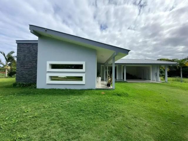 Casa / Sobrado para Venda em Balneário Barra do Sul/SC Pinheiros 3 Quartos