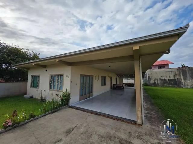Casa / Sobrado para Venda em Balneário Barra do Sul/SC Pinheiros 3 Quartos