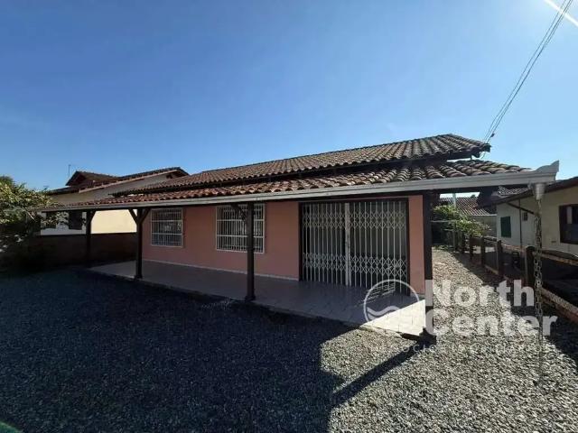 Casa / Sobrado para Venda em Balneário Barra do Sul/SC Pinheiros 3 Quartos