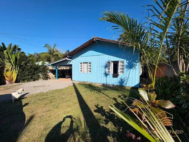 Casa / Sobrado para Venda em Balneário Barra do Sul/SC Pinheiros 3 Quartos