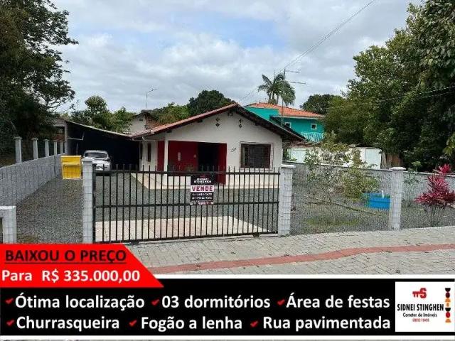 Casa / Sobrado para Venda em Balneário Barra do Sul/SC Pinheiros 3 Quartos