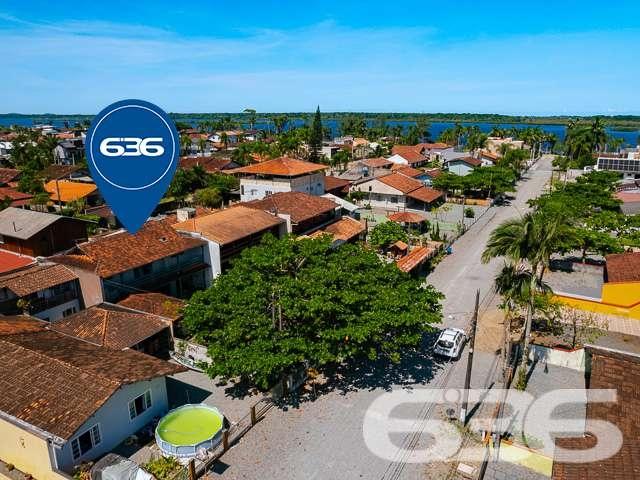 Casa / Sobrado para Venda em Balneário Barra do Sul/SC Pinheiros 4 Quartos