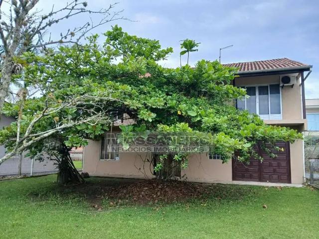 Casa / Sobrado para Venda em Balneário Barra do Sul/SC Pinheiros 4 Quartos