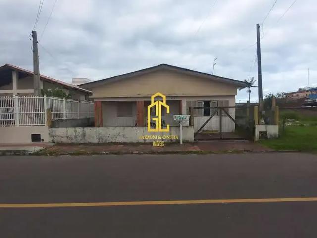 Casa / Sobrado para Venda em Balneário Gaivota/SC Centro 3 Quartos
