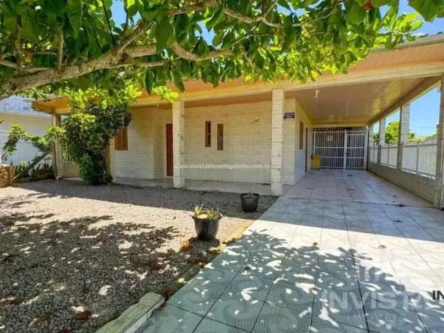 Casa / Sobrado para Venda em Balneário Gaivota/SC Jardim Ultramar 4 Quartos
