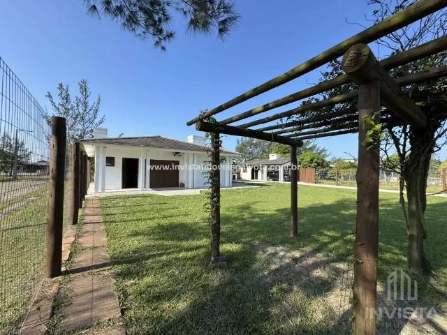 Casa / Sobrado para Venda em Balneário Gaivota/SC Village Dunas I 2 Quartos