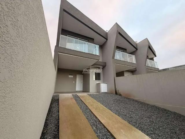Casa / Sobrado para Venda em Balneário Piçarras/SC Centro 2 Quartos