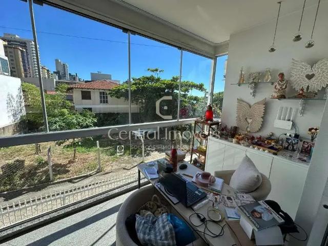 Casa / Sobrado para Venda em Balneário Piçarras/SC Centro 5 Quartos