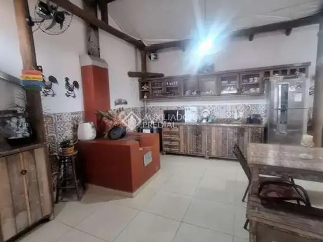 Casa / Sobrado para Venda em Balneário Piçarras/SC Itacolomi 3 Quartos