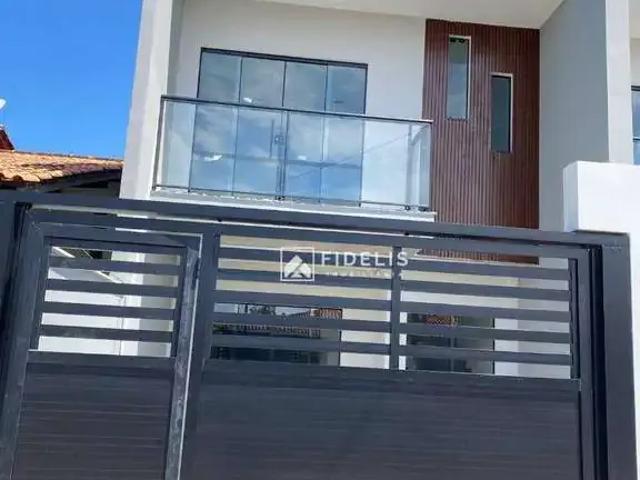 Casa / Sobrado para Venda em Balneário Piçarras/SC Itacolomi 3 Quartos