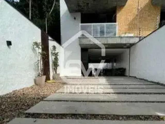 Casa / Sobrado para Venda em Balneário Piçarras/SC Itacolomi 3 Quartos