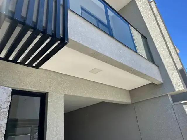 Casa / Sobrado para Venda em Balneário Piçarras/SC Itacolomi 3 Quartos