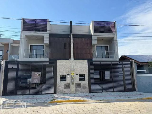 Casa / Sobrado para Venda em Balneário Piçarras/SC Itacolomi 3 Quartos