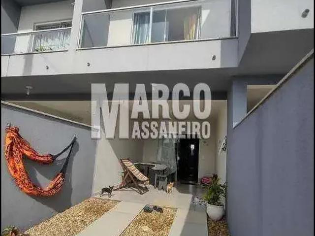 Casa / Sobrado para Venda em Balneário Piçarras/SC Itacolomi 2 Quartos