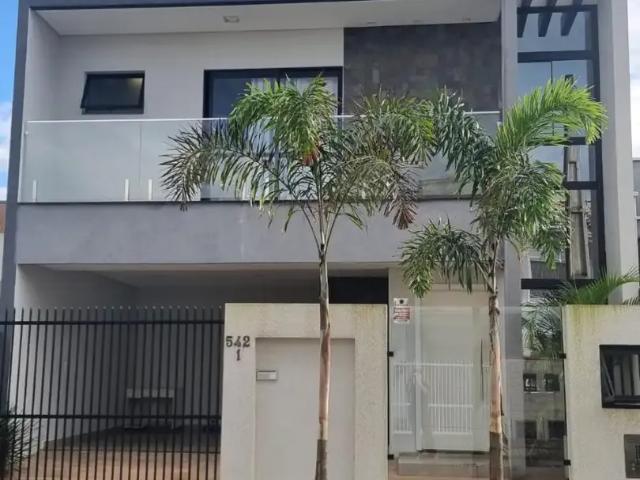 Casa / Sobrado para Venda em Balneário Piçarras/SC Itacolomi 4 Quartos