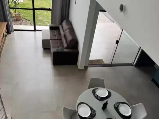 Casa / Sobrado para Venda em Balneário Piçarras/SC Itacolomi