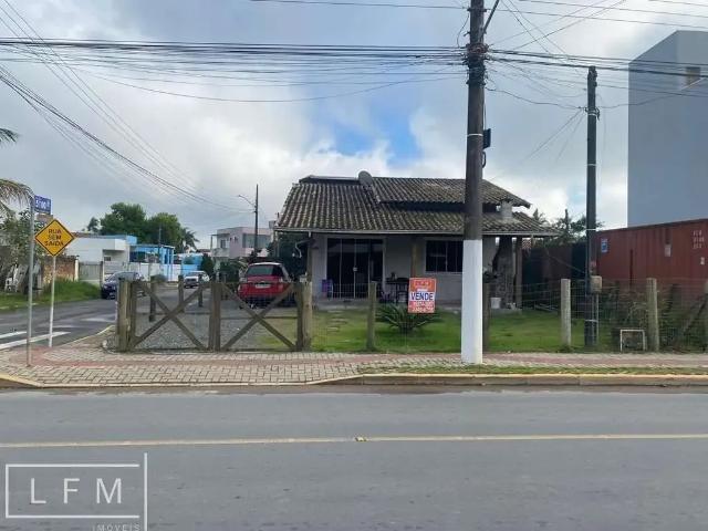 Casa / Sobrado para Venda em Balneário Piçarras/SC Nossa Senhora da Paz 2 Quartos