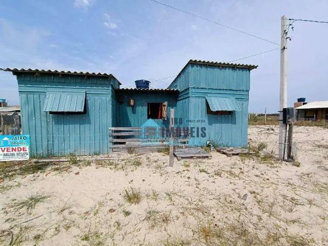 Casa / Sobrado para Venda em Balneário Pinhal/RS Centro 1 Quartos