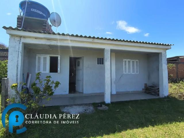 Casa / Sobrado para Venda em Balneário Pinhal/RS Centro 2 Quartos