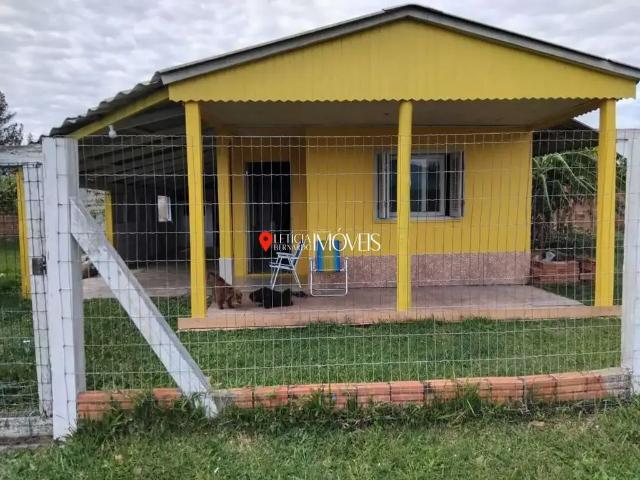 Casa / Sobrado para Venda em Balneário Pinhal/RS Centro 2 Quartos