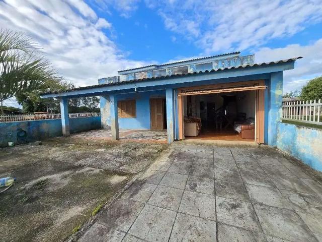 Casa / Sobrado para Venda em Balneário Pinhal/RS Centro 2 Quartos