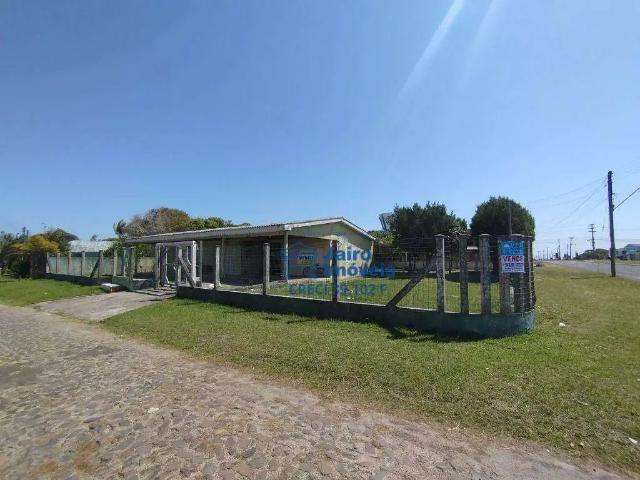 Casa / Sobrado para Venda em Balneário Pinhal/RS Centro 3 Quartos