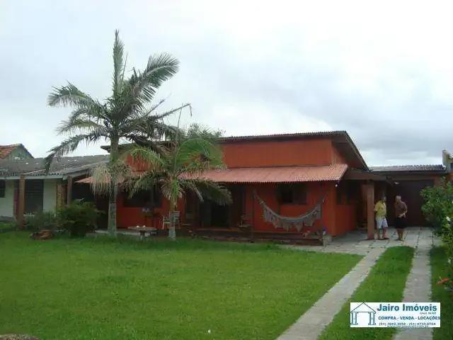 Casa / Sobrado para Venda em Balneário Pinhal/RS Centro 3 Quartos
