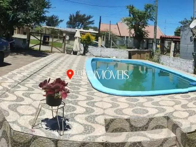 Casa / Sobrado para Venda em Balneário Pinhal/RS Centro 3 Quartos