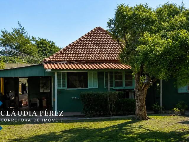 Casa / Sobrado para Venda em Balneário Pinhal/RS Centro 3 Quartos