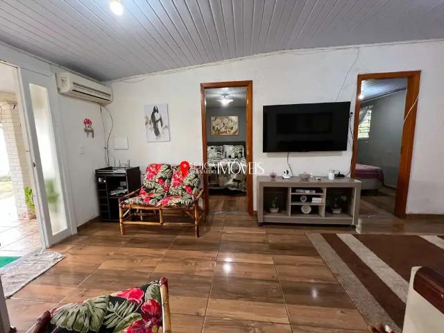 Casa / Sobrado para Venda em Balneário Pinhal/RS Centro 3 Quartos