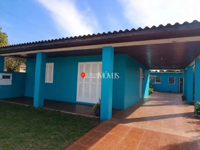 Casa / Sobrado para Venda em Balneário Pinhal/RS Centro 3 Quartos