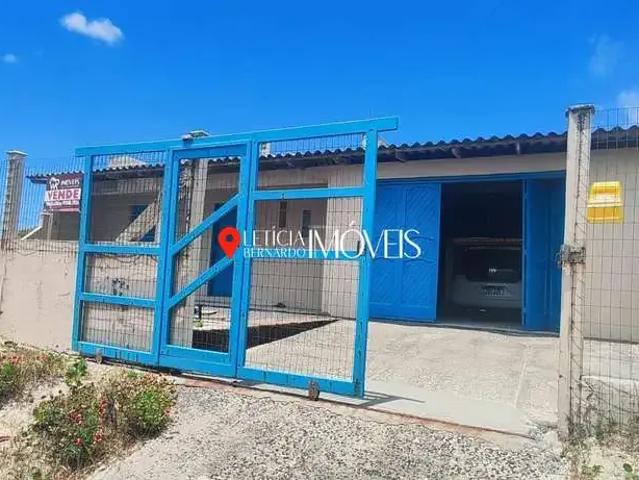 Casa / Sobrado para Venda em Balneário Pinhal/RS Centro 3 Quartos