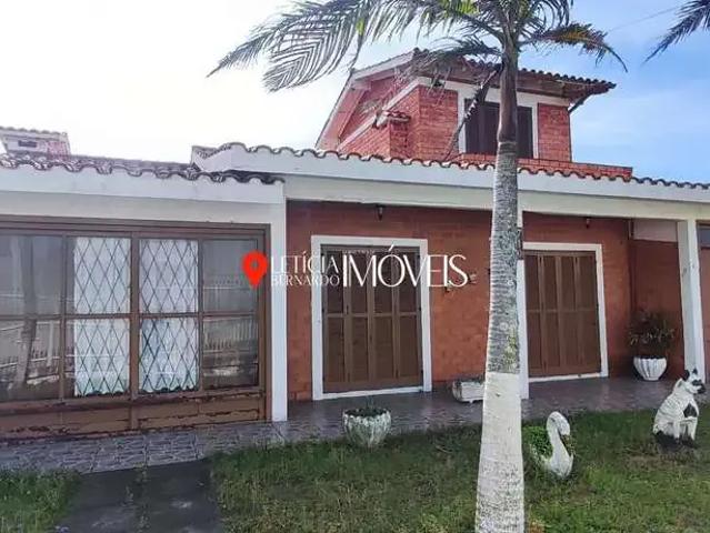 Casa / Sobrado para Venda em Balneário Pinhal/RS Centro 3 Quartos